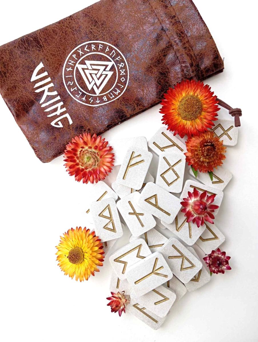 RUNE - Simboli duhovne poti